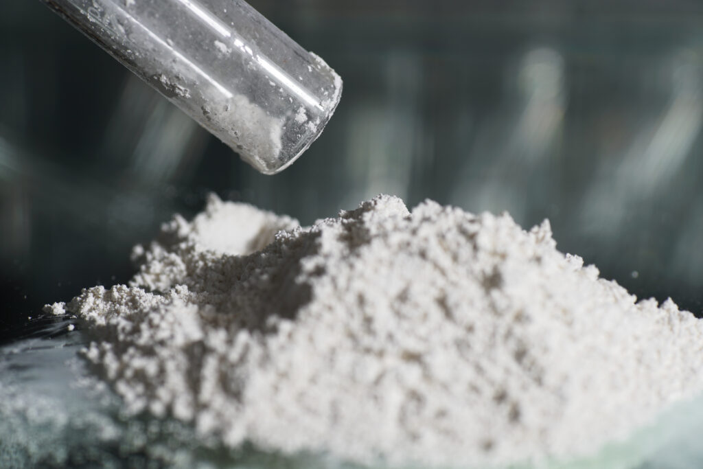 SLS Powder and Needle Form: Which Surfactant Suits Your Industry Best?